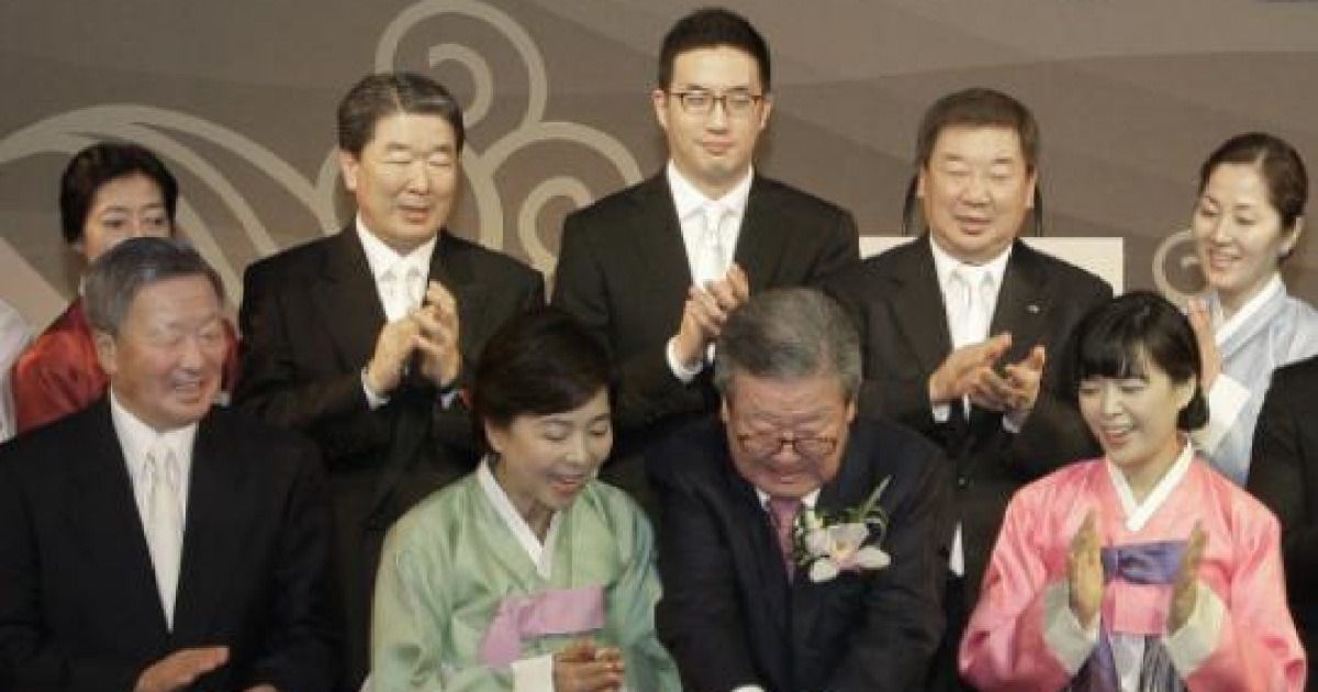[LG Chairman Koo Bon-moo Dies] In Line with Family Tradition, Eldest ...