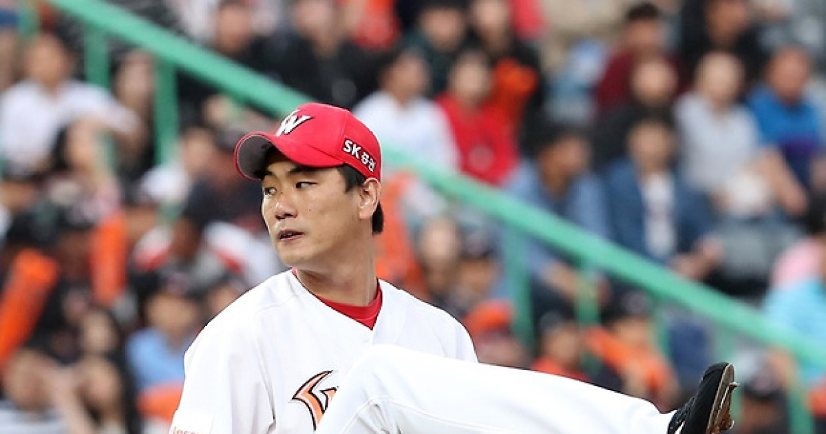 '2G 연속 QS' SK 김광현, 꿋꿋하게 버틴 '에이스'