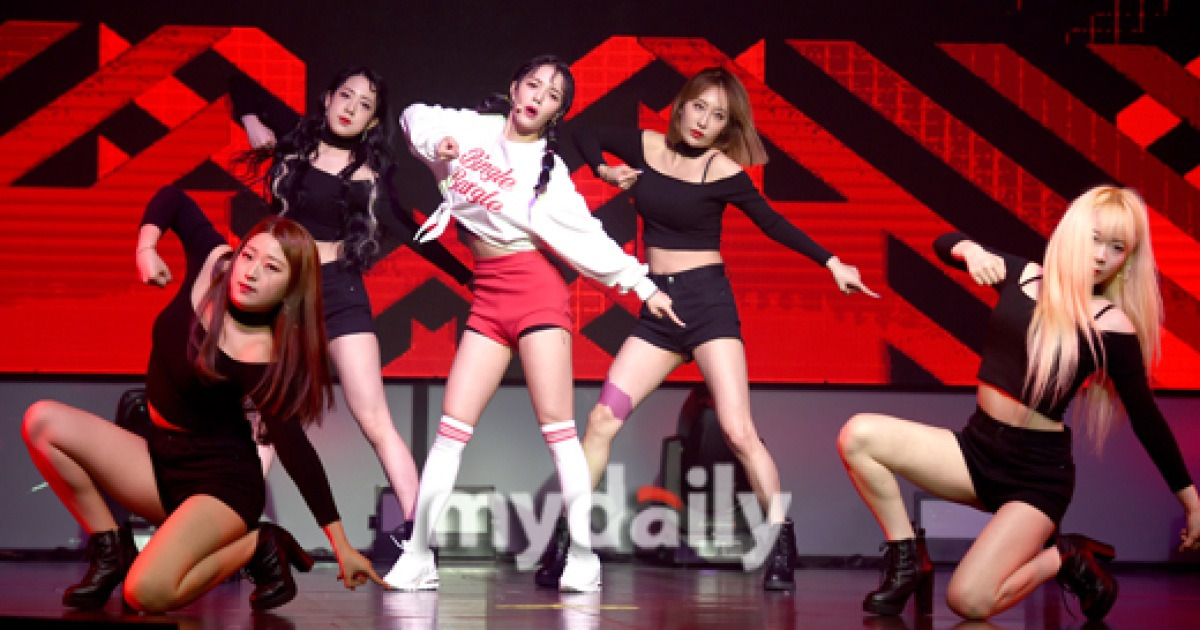 [MD포토] AOA 지민 '무대위의 카리스마'