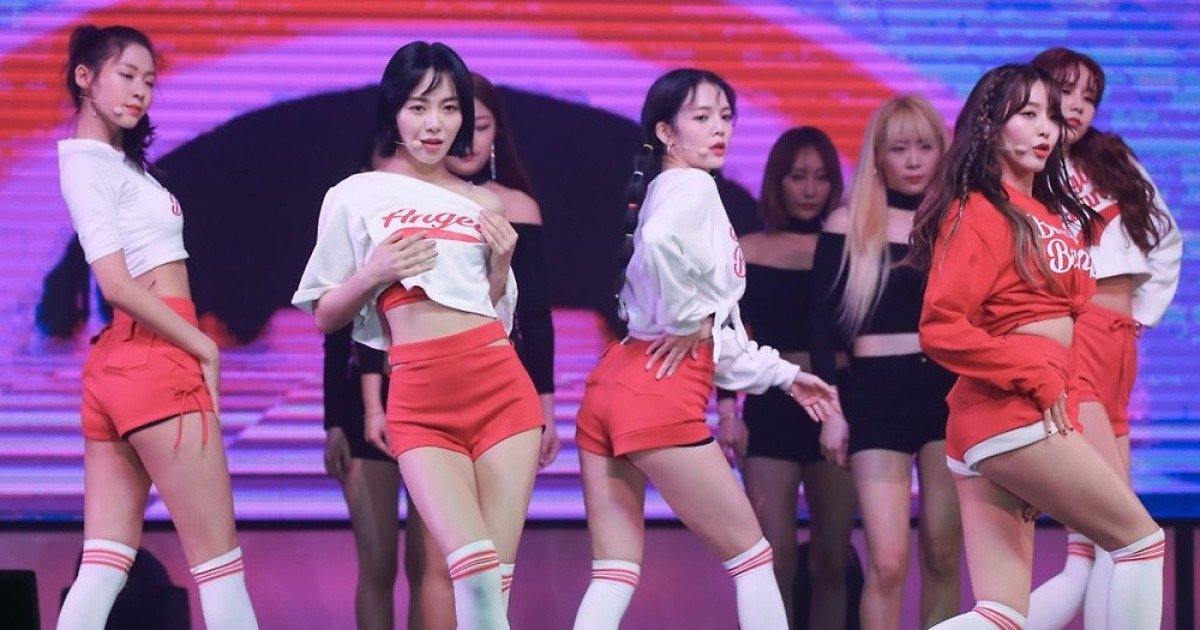여름에는 AOA