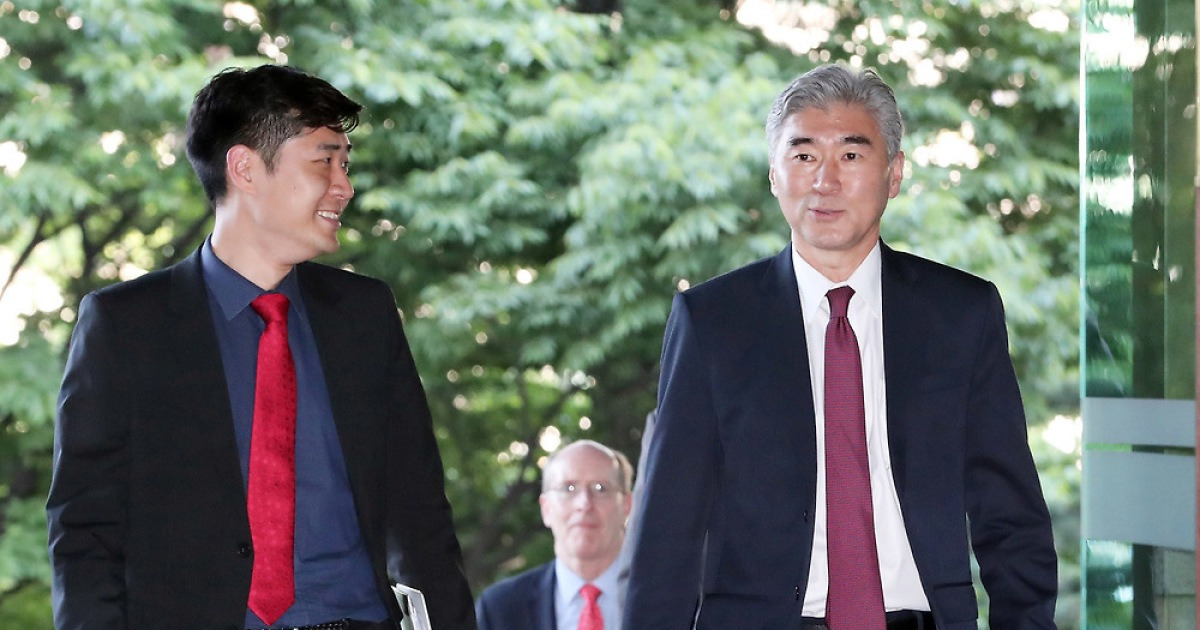 북미정상회담 성김 외교부 청사로