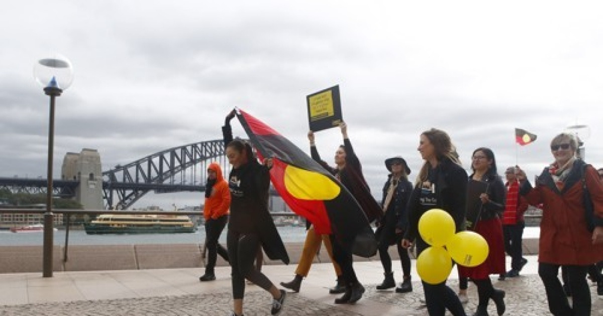 AUSTRALIA BRIDGING THE GAP WALK