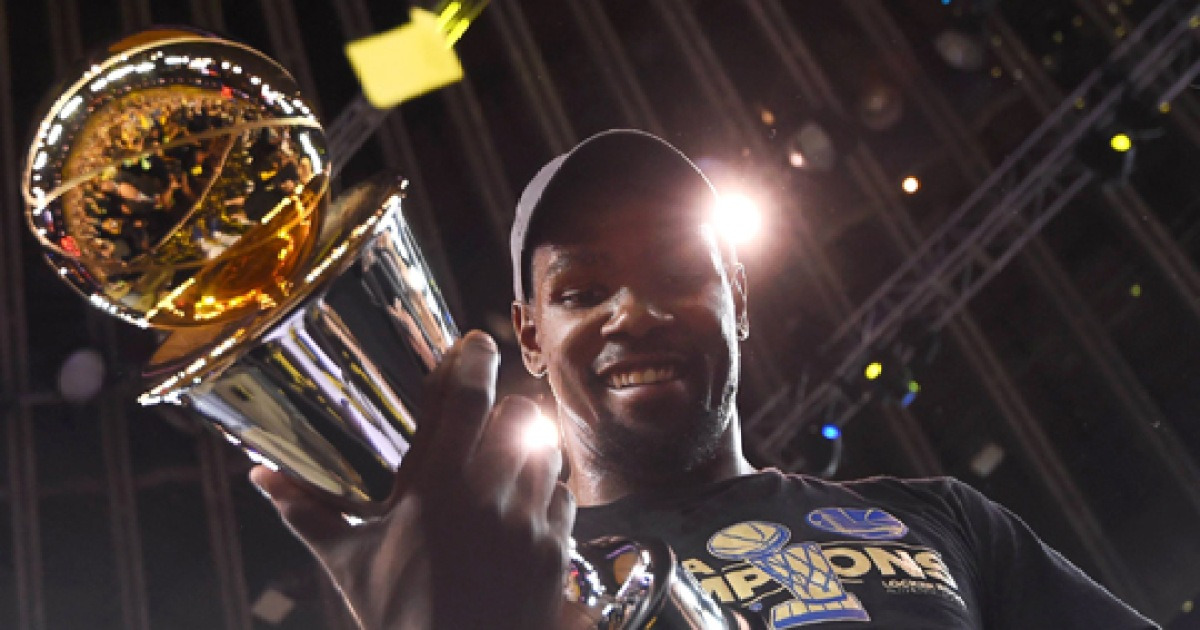 [NBA FINAL] GSW 2연패 이끈 케빈 듀란트, 2연속 파이널 MVP 선정