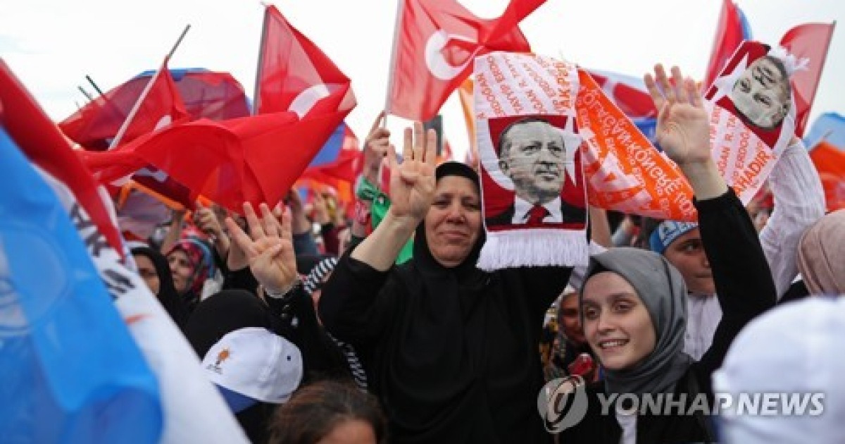 TURKEY ELECTIONS ERDOGAN CAMPAIGN