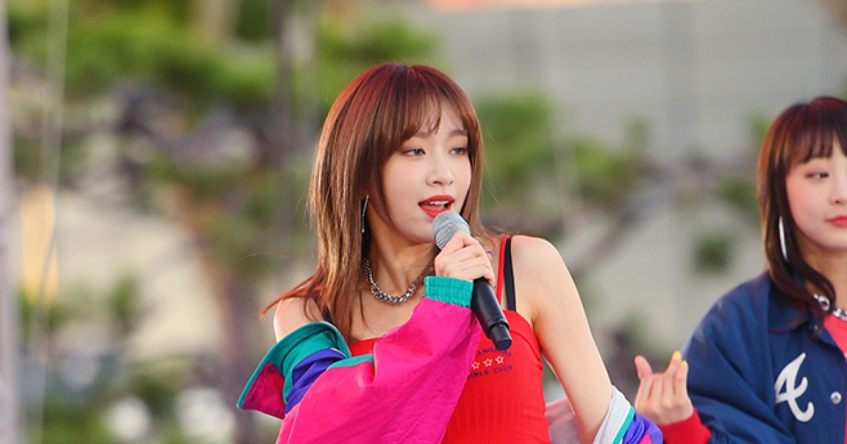 [TD포토] EXID 하니 '드레스코드는 레드'