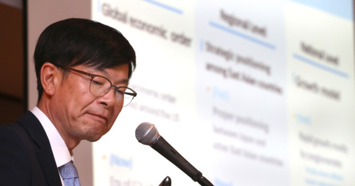 FTC chief dismisses rumor about power struggle with prosecution