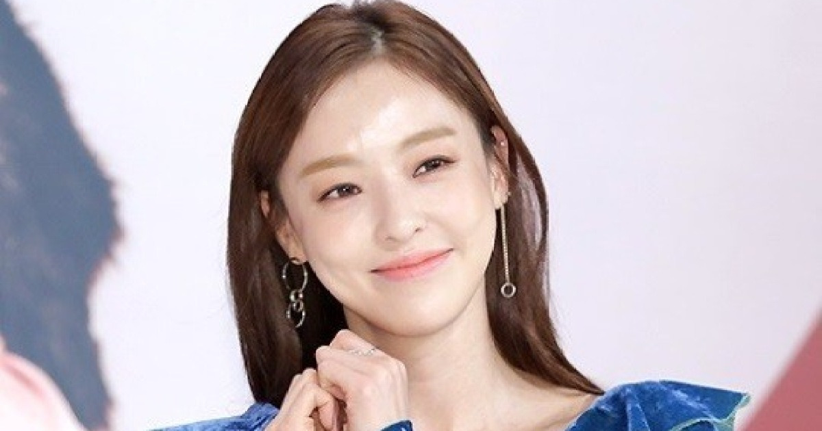 이다희, 175cm에 52kg?..몸무게의 진실은