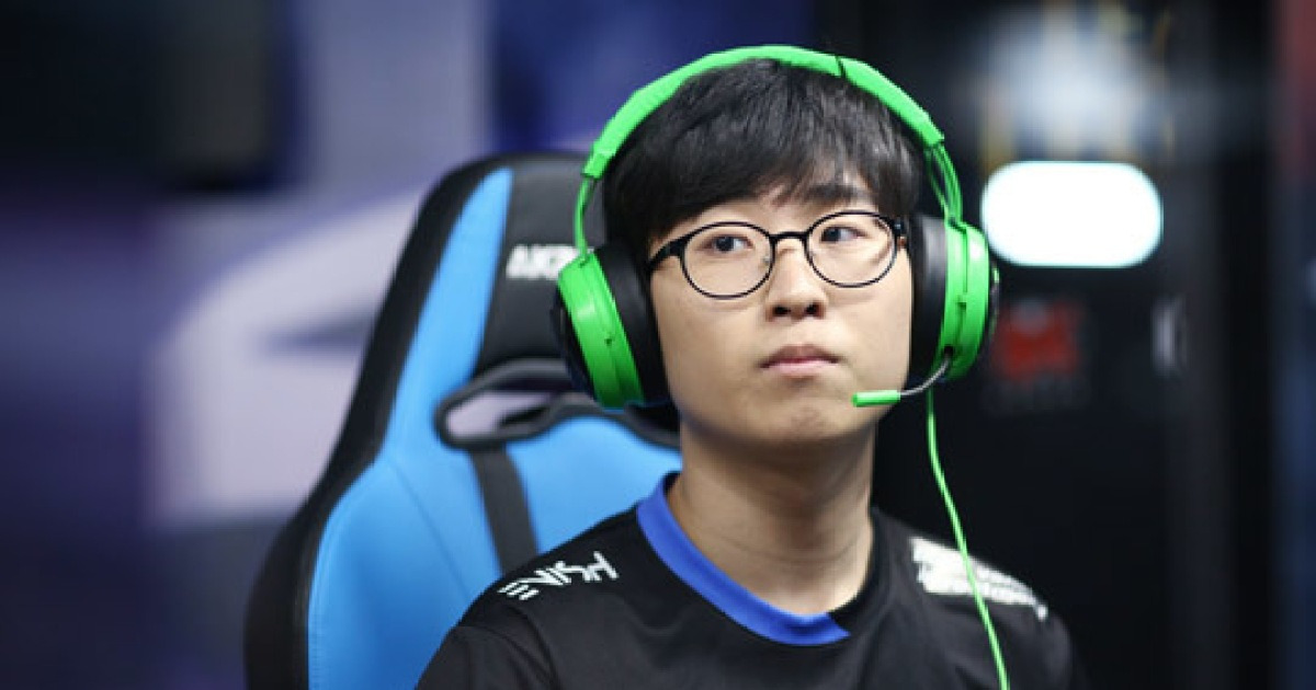 [롤챔스] 국대 톱 라이너 '기인' 김기인, 하루 200P 싹쓸이..MVP 순위