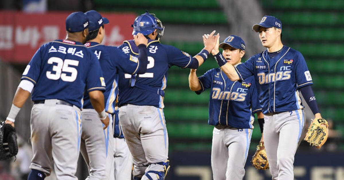 [사진]NC,'LG 상대로 위닝시리즈 가져갑니다'