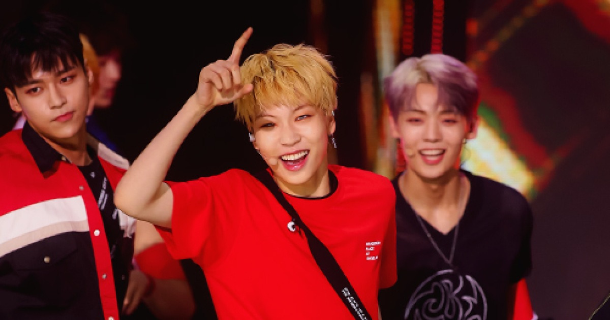 [bnt포토] 유앤비 기중 '경쾌하게'