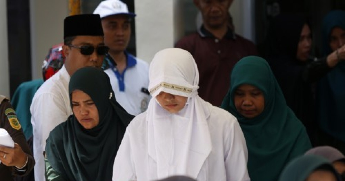 INDONESIA ACEH PUNISHMENT LGBT