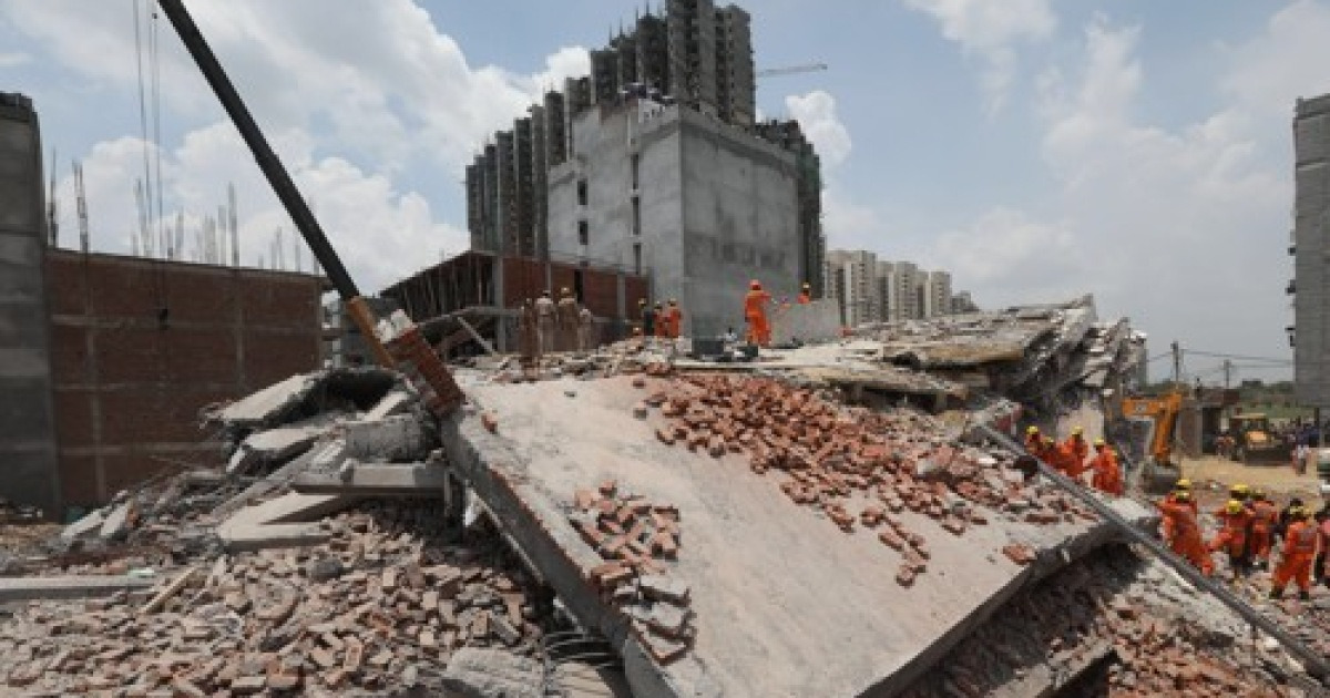 INDIA BUILDING COLLAPSE