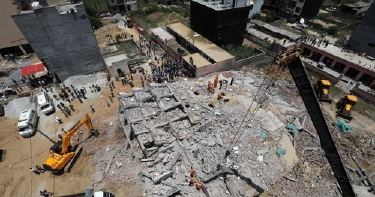 INDIA BUILDING COLLAPSE