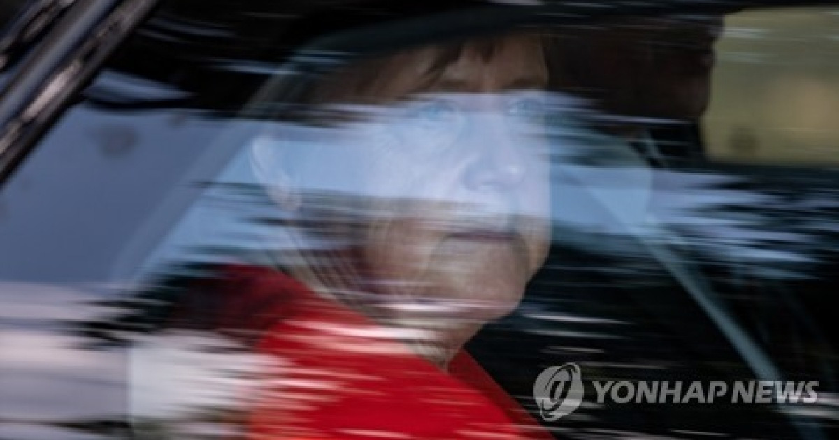 GERMANY MERKEL FARM VISIT