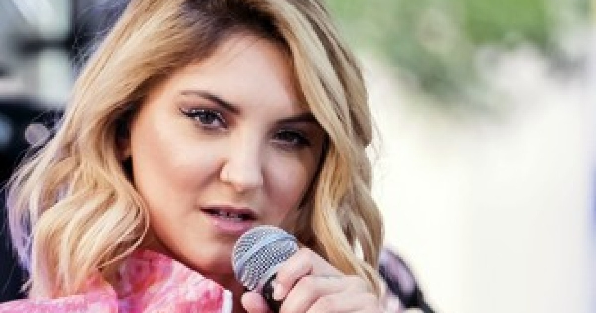 Julia Michaels Performs on NBC's Today Show