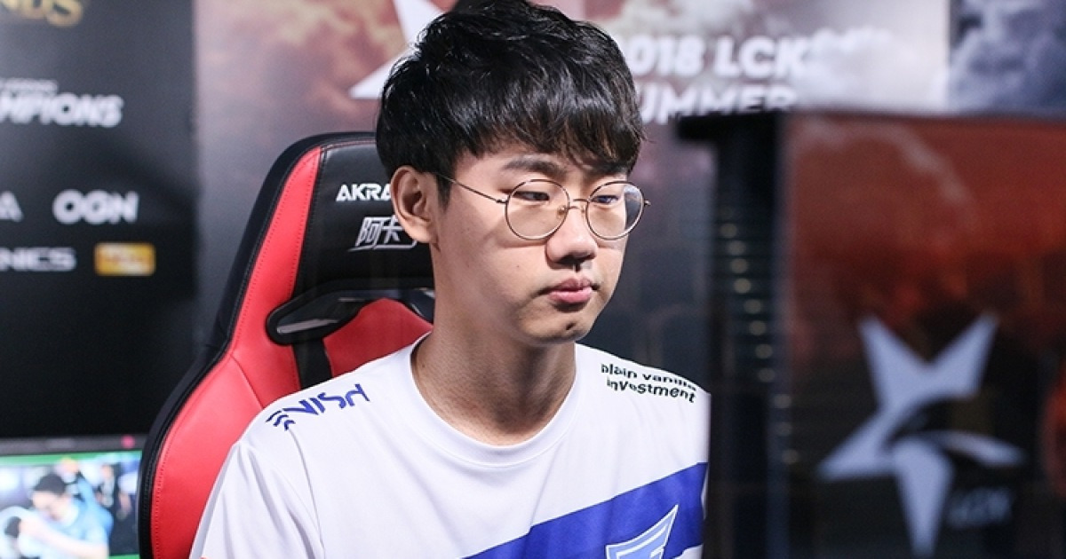 [롤챔스] 아프리카 '쿠로' 하루 200P로 공동 3위..MVP 순위