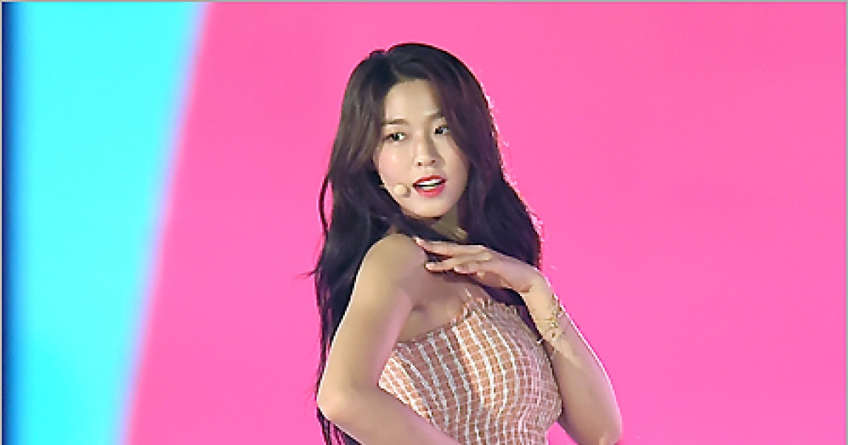 [MD포토] AOA 설현 '핫팬츠로 드러낸 구릿빛 몸매'