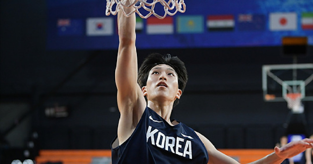 [JB포토] 훈련진행하는 U18 이준희