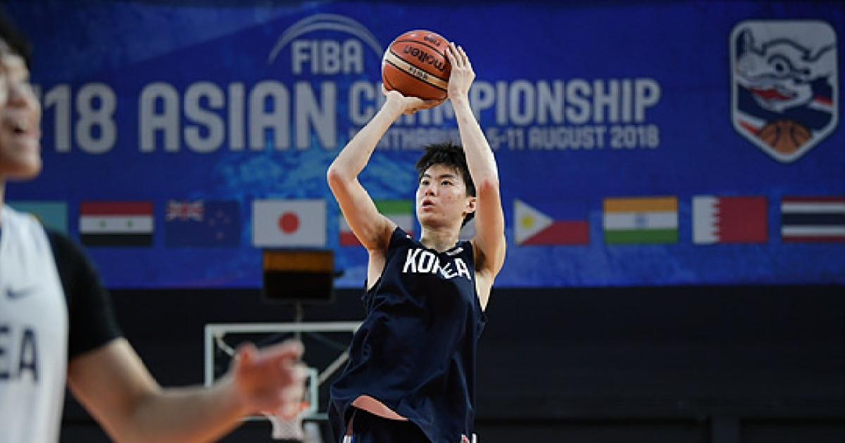 [JB포토] U18 대표팀 이현중 '시리아 나와'