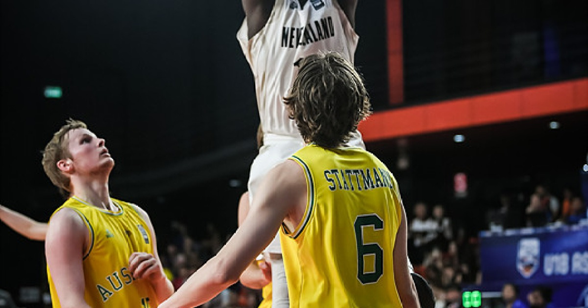 [JB포토] 덩크하는 뉴질랜드 U18 달링