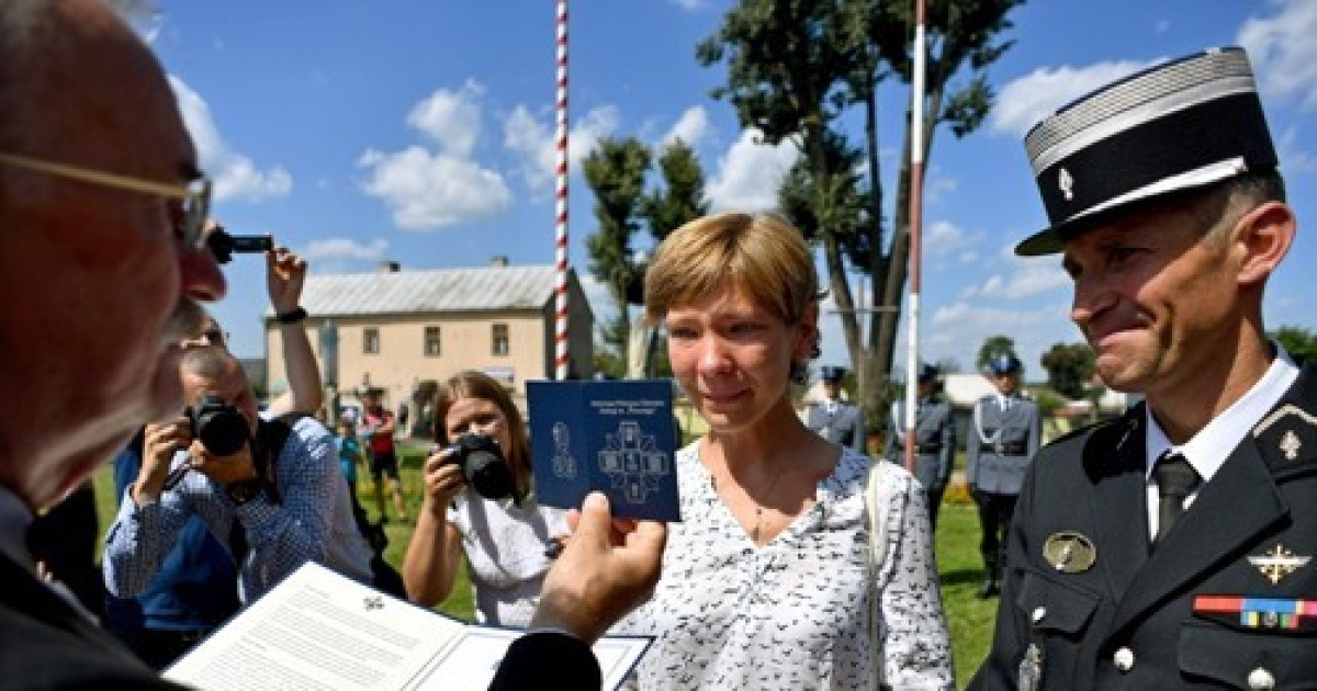 POLAND HONORARY POLICE BADGE FOR ARNAUD BELTRAME