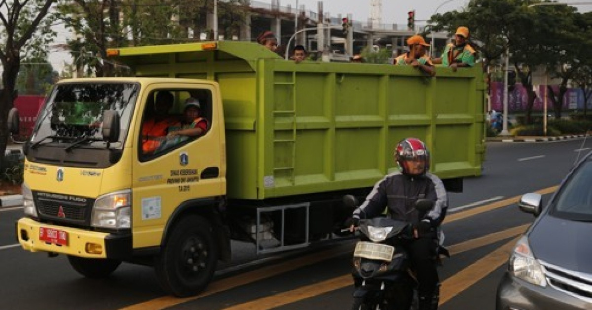 INDONESIA JAKARTA DAILY LIFE