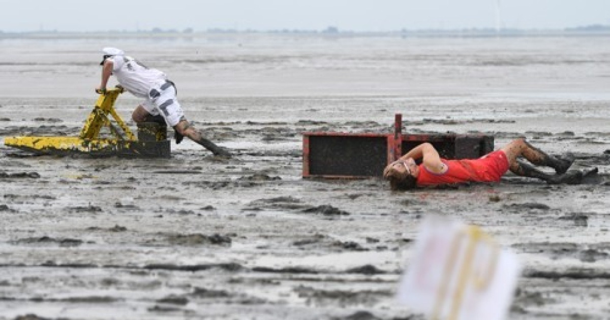 GERMANY MUD CHARITY RACE