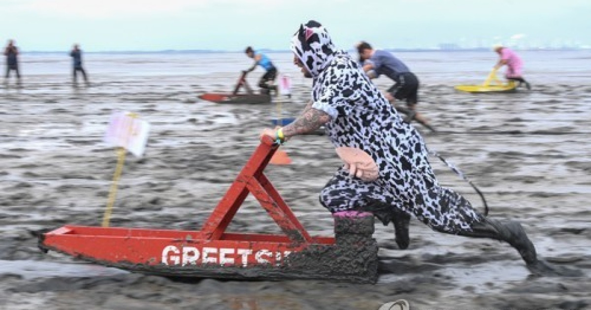 epaselect GERMANY MUD CHARITY RACE