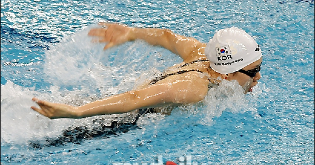 김서영, 개인 혼영 400m 銀 획득..AG 개인 첫 메달