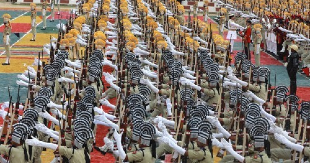 INDIA KASHMIR POLICE PASSING OUT PARADE