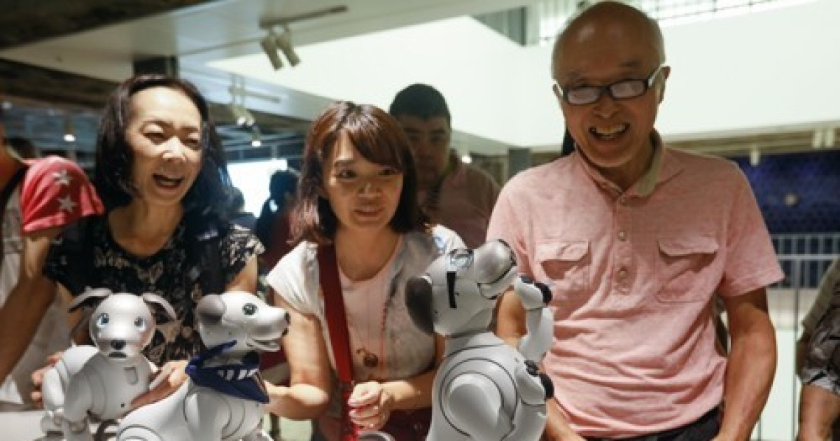 JAPAN SONY AIBO MEETING