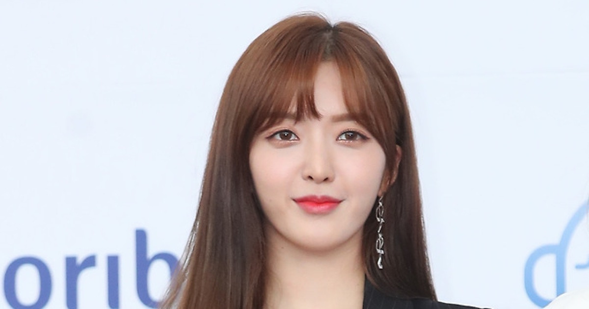 AOA 찬미, 블랙드레스로 멋스럽게