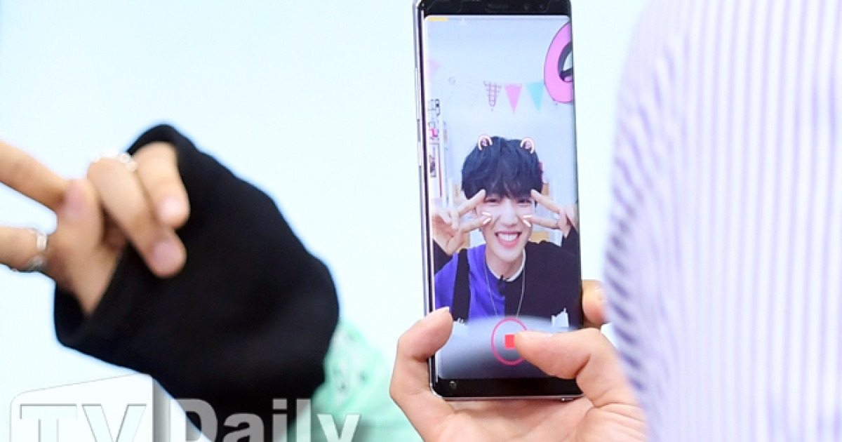 [TD포토] MXM 영민 '귀엽지~'