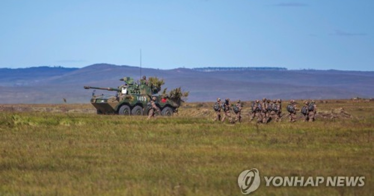 RUSSIA DEFENSE MANEUVERS VOSTOK 2018