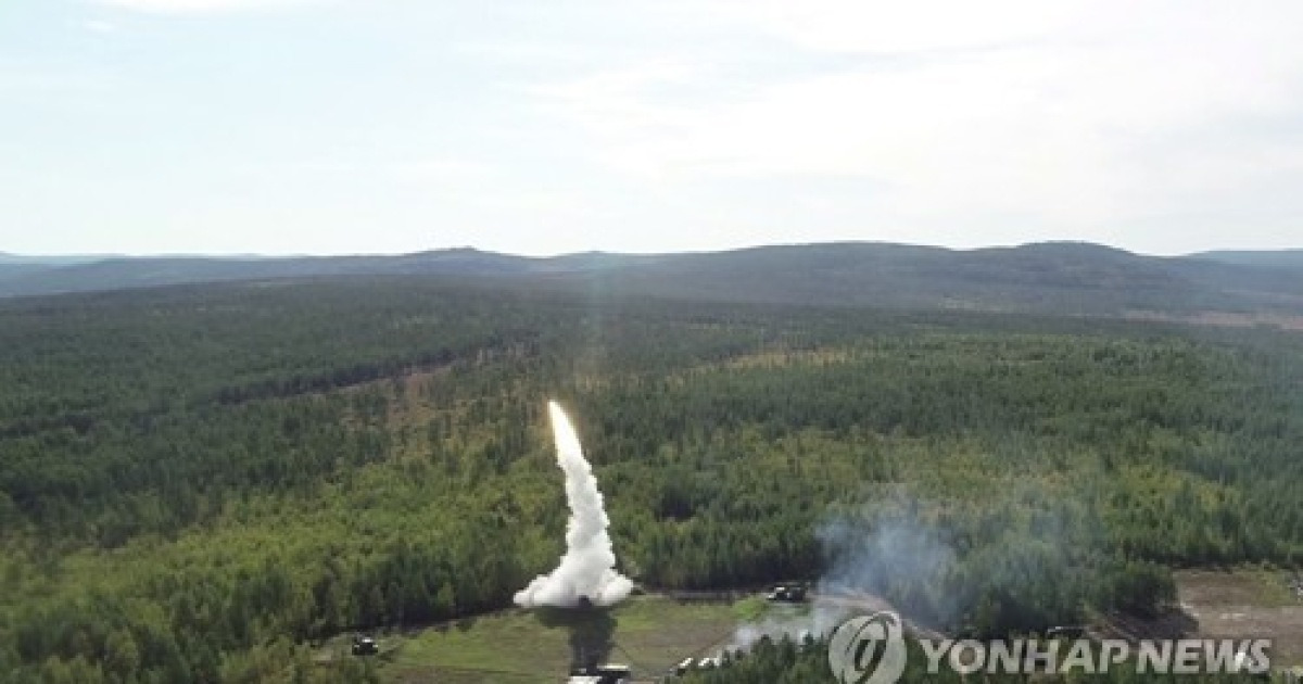 RUSSIA DEFENSE MANEUVERS VOSTOK 2018
