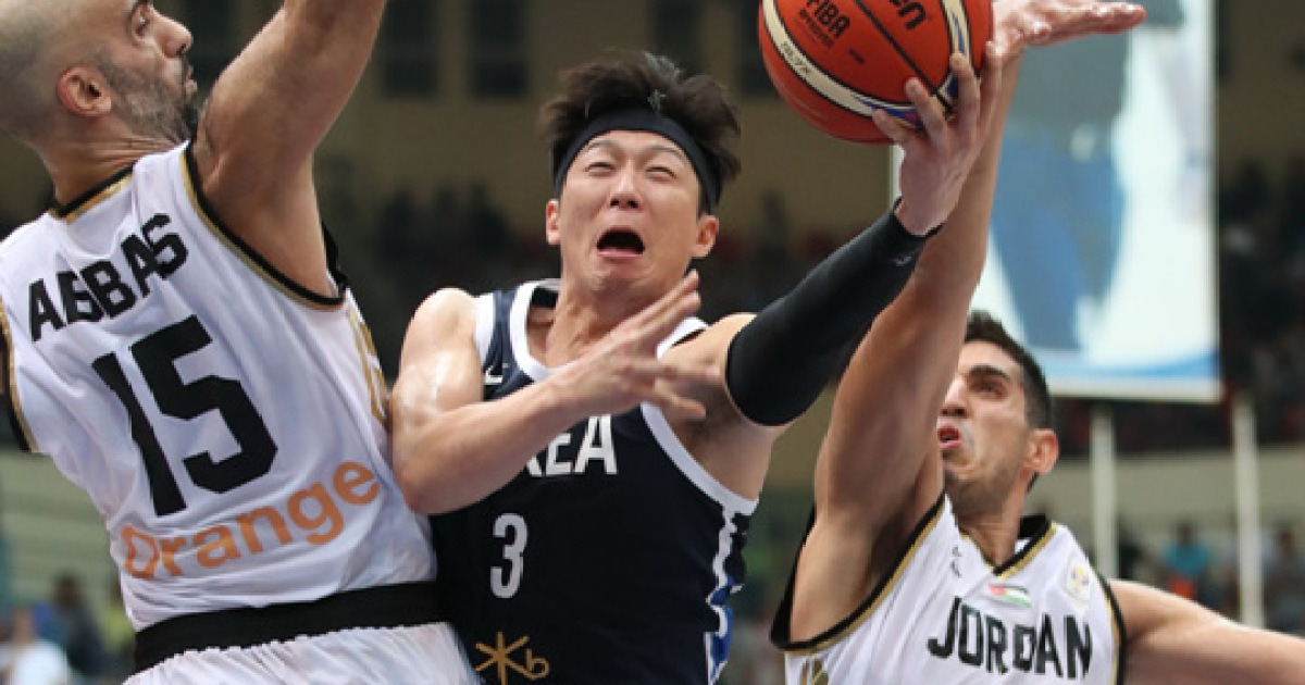 [FIBA WC] 4쿼터를 지배한 이정현의 돌파