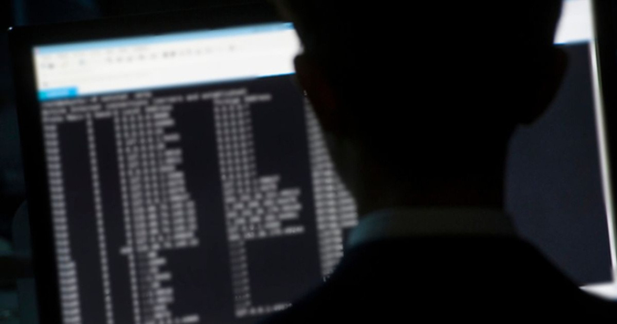 WSJ "北공작원, SNS서 신분 위장 후 외화벌이"