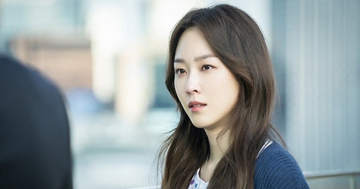 '뷰티 인사이드' 서현진X이민기, 병원 옥상 첫 만남 포착