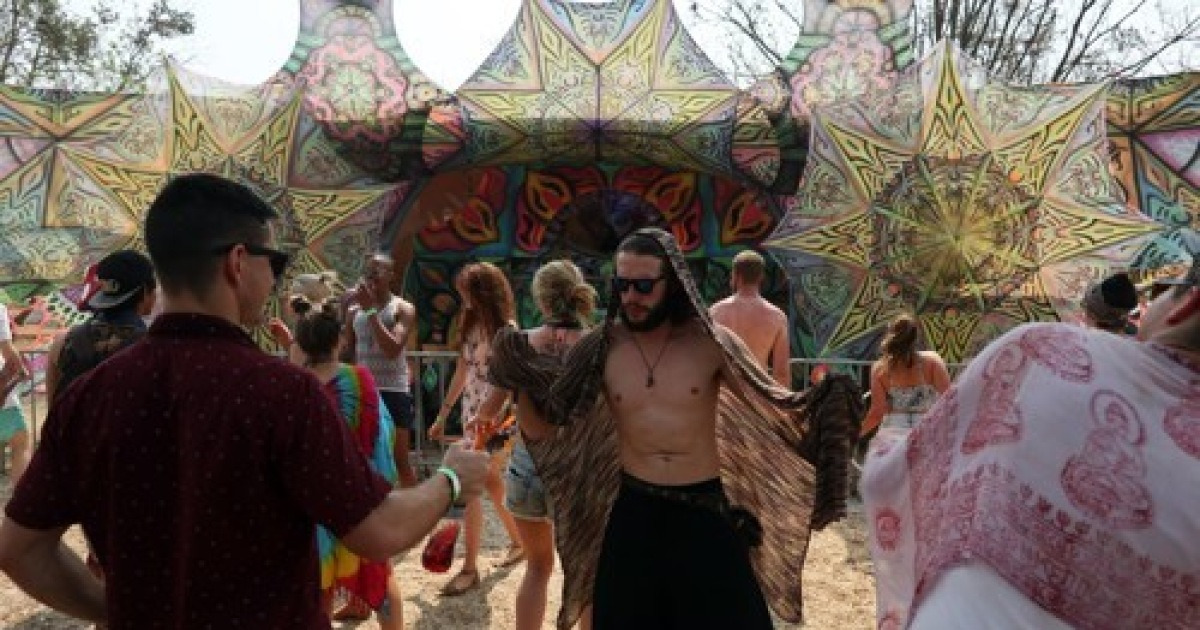 SOUTH AFRICA EARTHDANCE