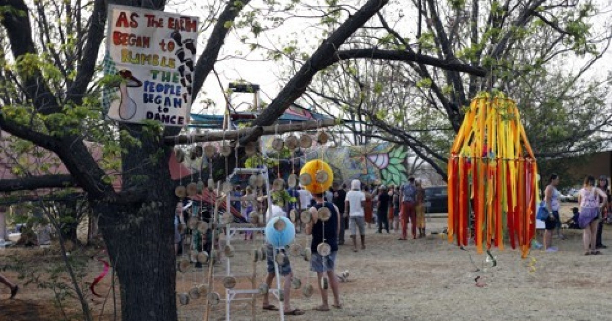 SOUTH AFRICA EARTHDANCE