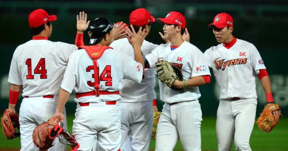 SK, NC 꺾고 3연승 질주! [포토]