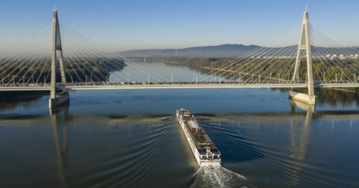 HUNGARY BRIDGE ANNIVERSARY