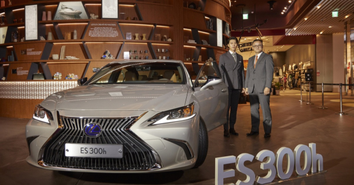 Lexus Korea launches best-seller seventh-generation ES 300h