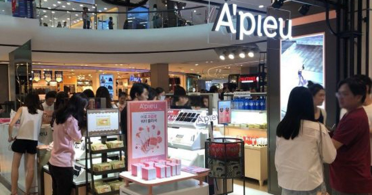 Korean cosmetics brand A'pieu opens first independent store in Thailand