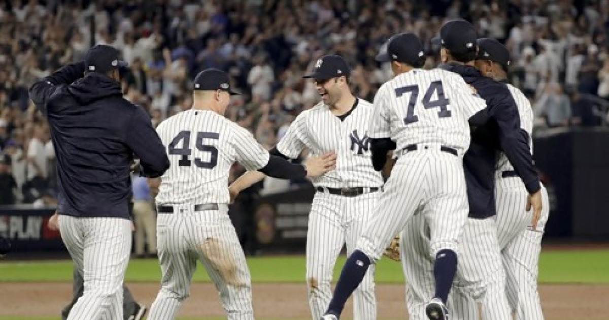 Athletics Yankees Baseball