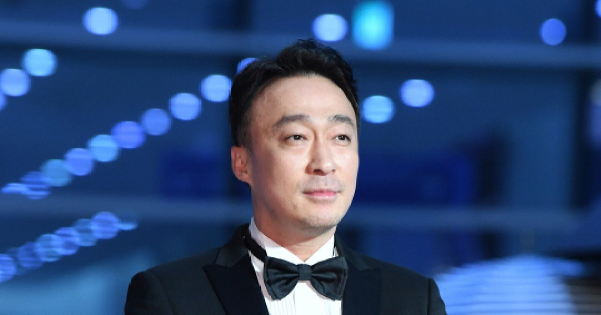 [23rd BIFF]'공작' 이성민, 부일영화상 남우주연상 수상 '쾌거'