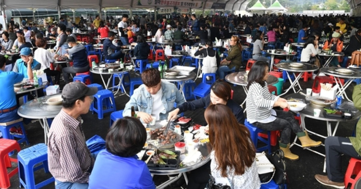 기장 철마 한우불고기 축제 개막15일까지 4일간 이어져 