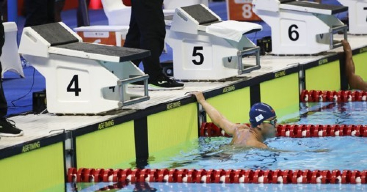 장애인 AG 수영 남북 단일팀, 혼계영 400m 5위