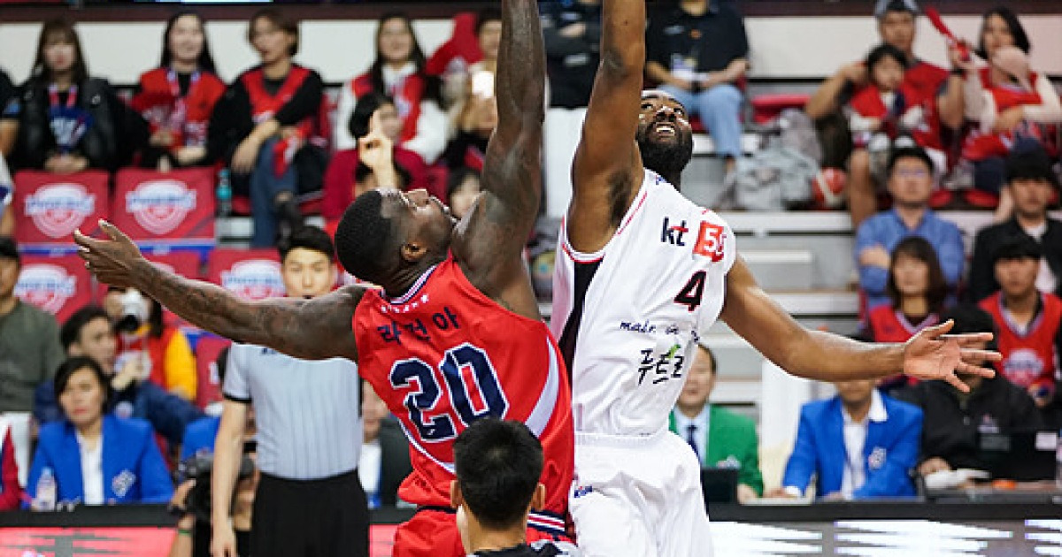 [JB포토] 18-19 KBL 정규리그 개막전 '점프볼'