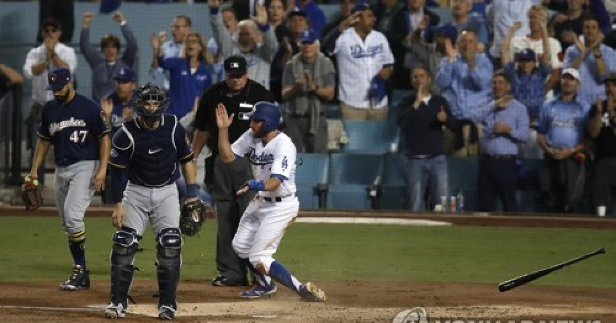 USA BASEBALL MLB PLAYOFF NLCS